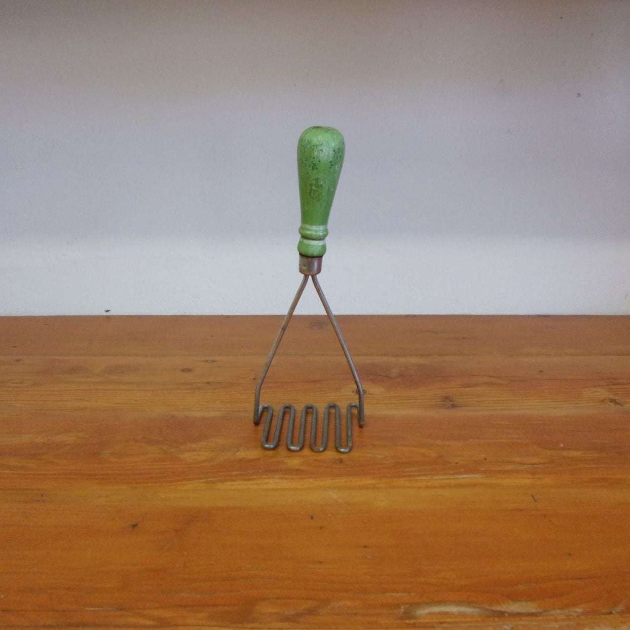 Antique Vintage Potato Masher with Green with White Bands Handle – Ma ...