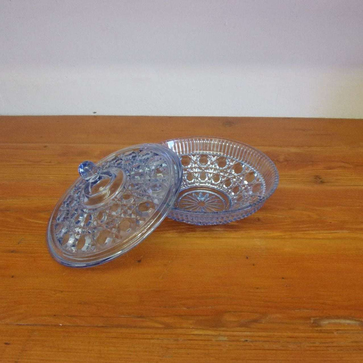 Vintage Indiana Glass Windsor candy dish in blue – Ma and Pa's Attic