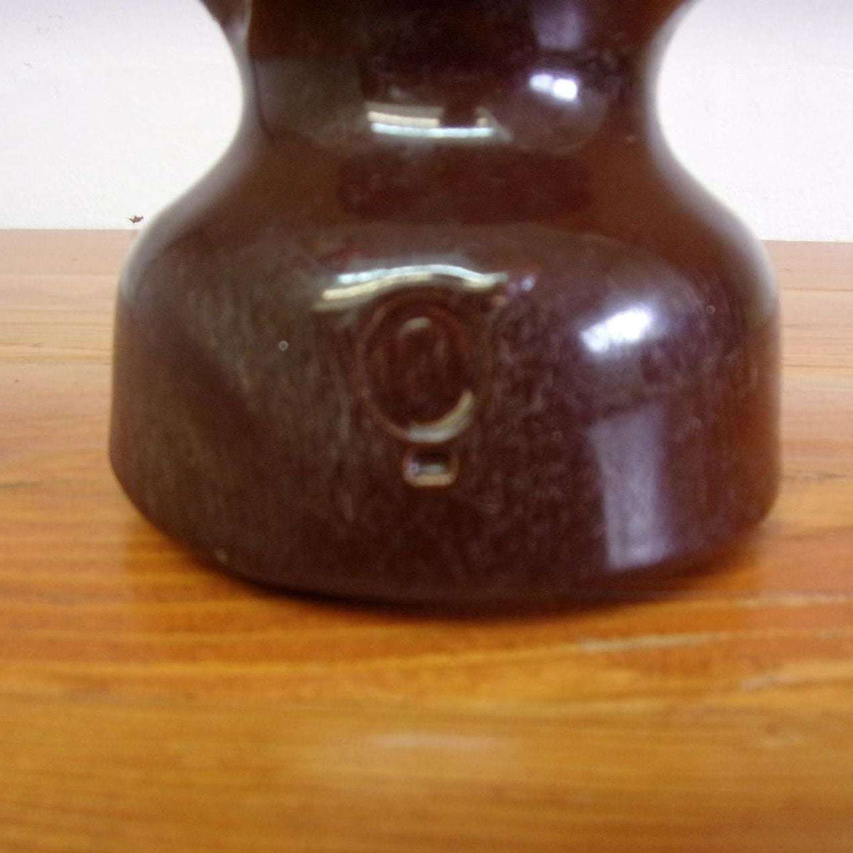 Vintage Ceramic Insulator B in Circle Brown Glaze – Ma and Pa's Attic