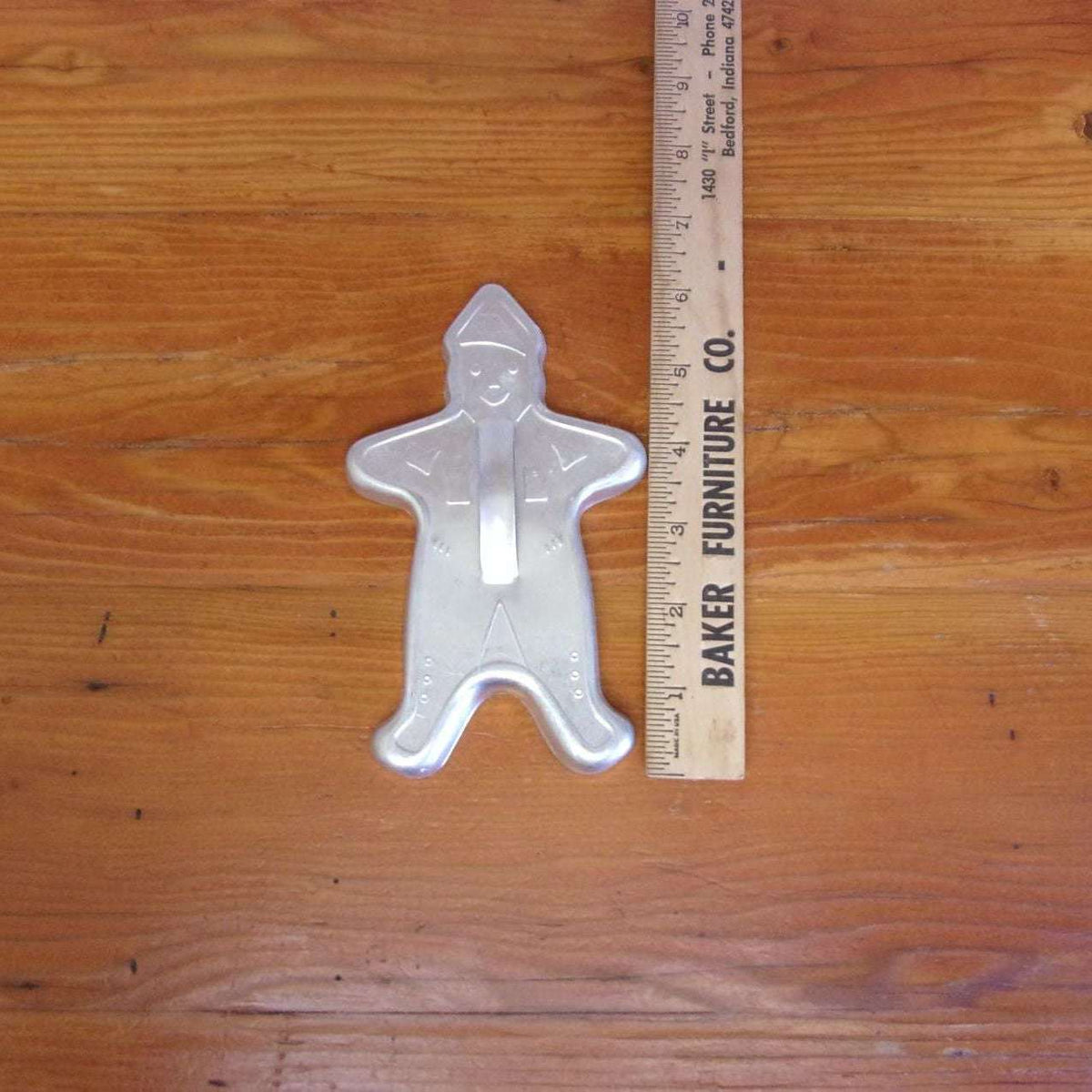 Vintage Gingerbread Man Metal Cookie Cutter 004 – Ma and Pa's Attic